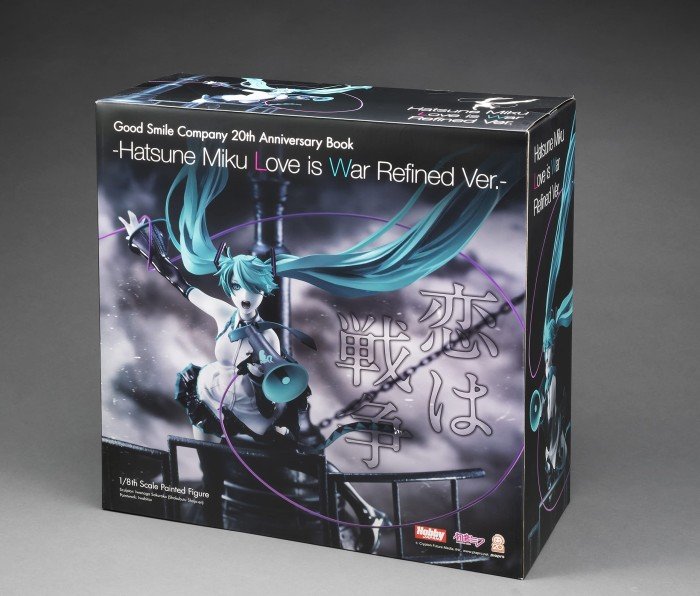 Vocaloid Hatsune Miku 20th Anniv – Koi wa Sensou Artbook + Figure – TOA ...